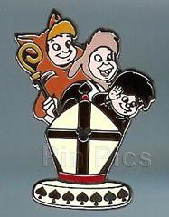DLR - 2009 HIDDEN MICKEY SERIES - PETER PAN CHESS COLLECTION